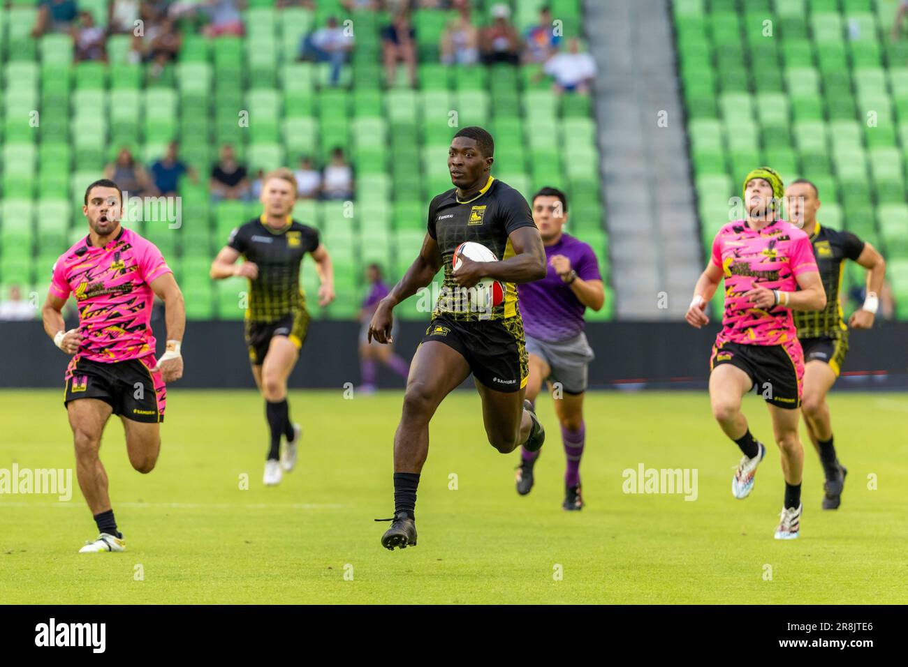 AUSTIN, TX - JUNE 17: Pittsburgh Steeltoes player David Hightower (1 ...