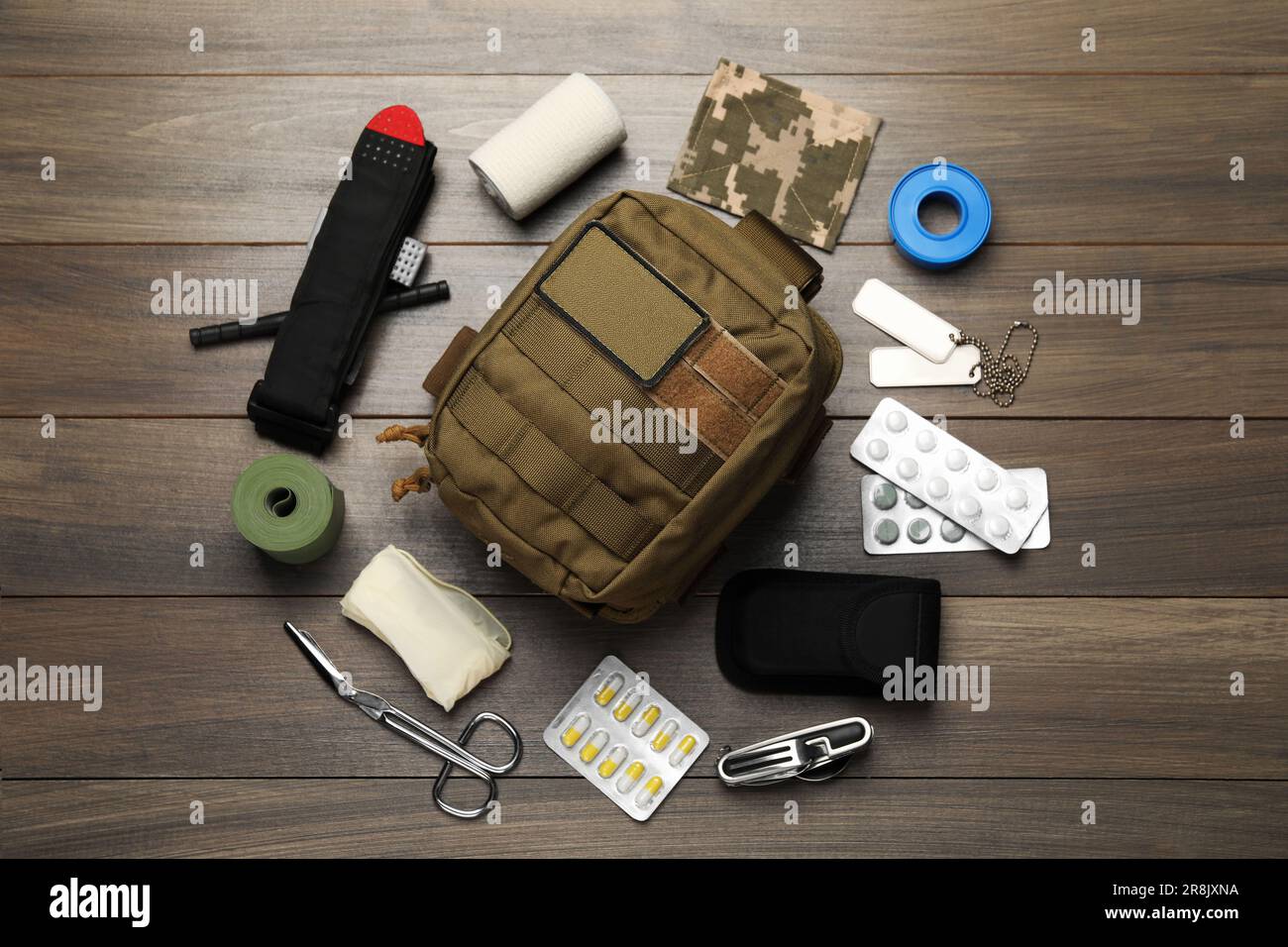 Military medical pouch hi-res stock photography and images - Alamy
