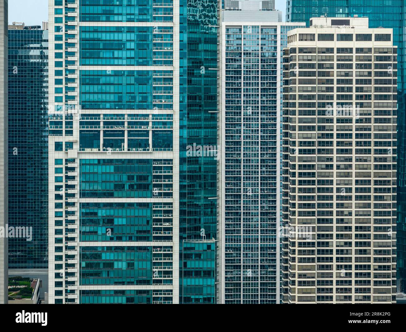 The High-Rise Office Buildings in Downtown Chicago - CHICAGO, USA ...