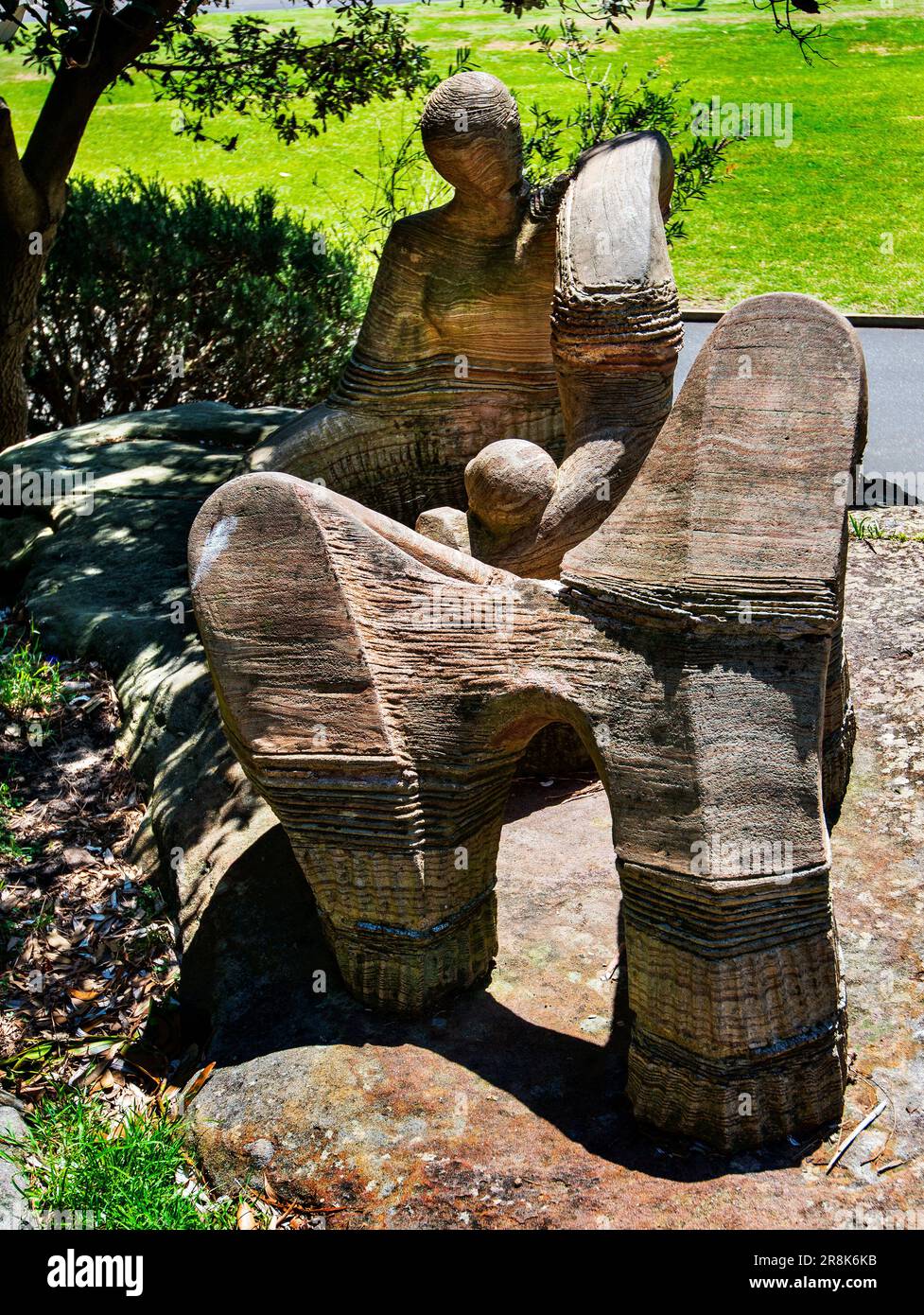 Earth Mother Sculpture by Helen Leete, Royal Botanic Garden, Sydney ...