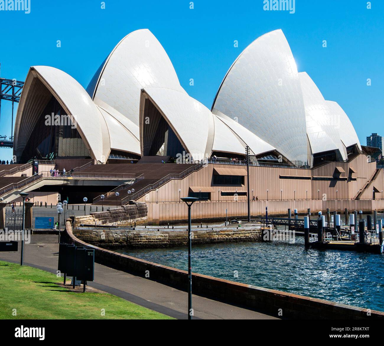 Sydney Opera House from Royal Botanic Garden, Farm Cove, Sydney, New ...