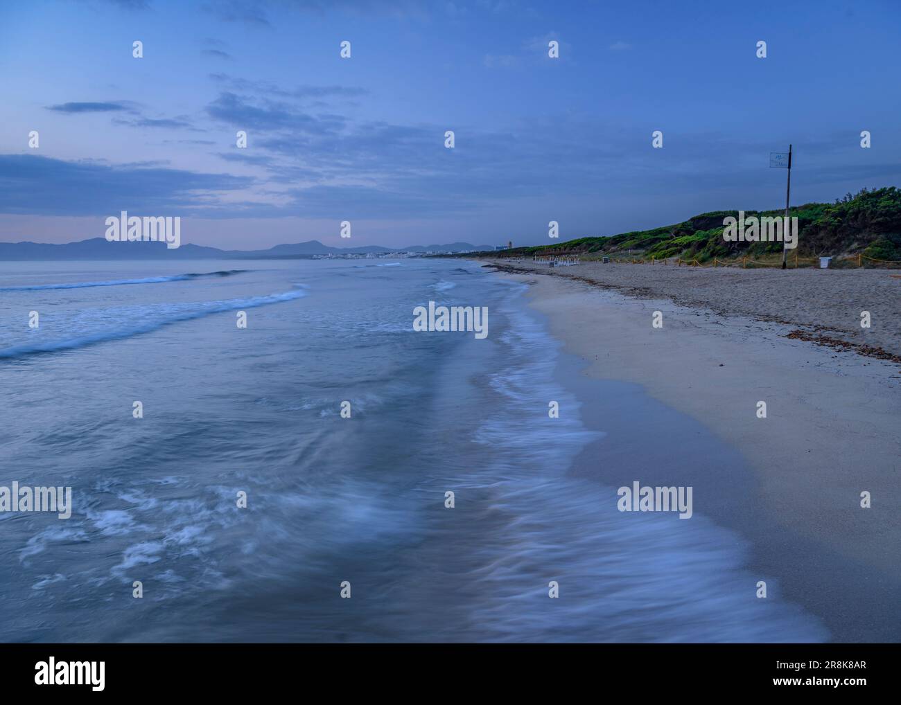 Spiaggia alcudia hi-res stock photography and images - Alamy