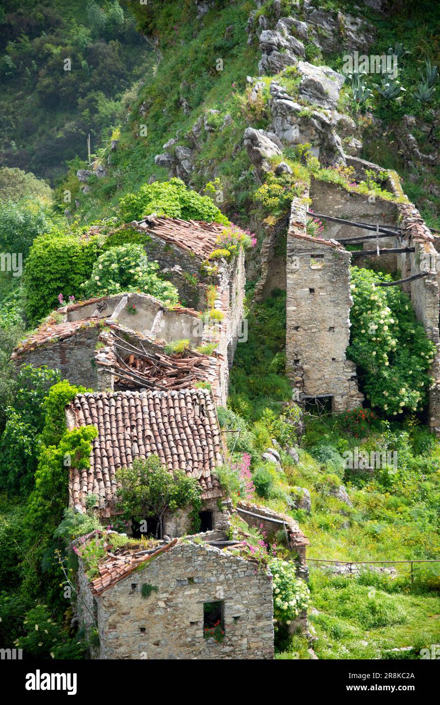 Medieval Village of San Severino di Centola - Italy Stock Photo - Alamy