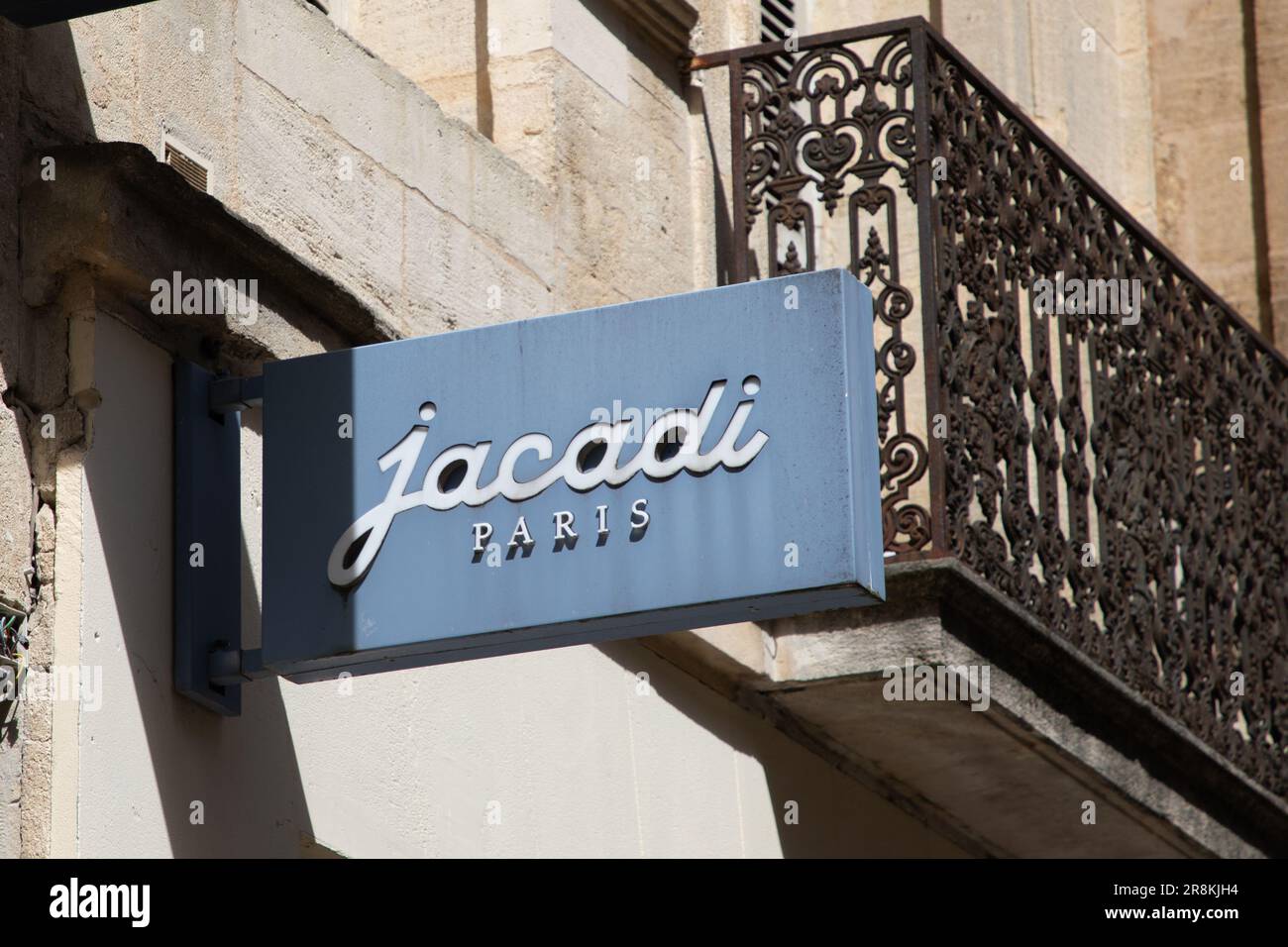 Jacadi logo hi-res stock photography and images - Alamy