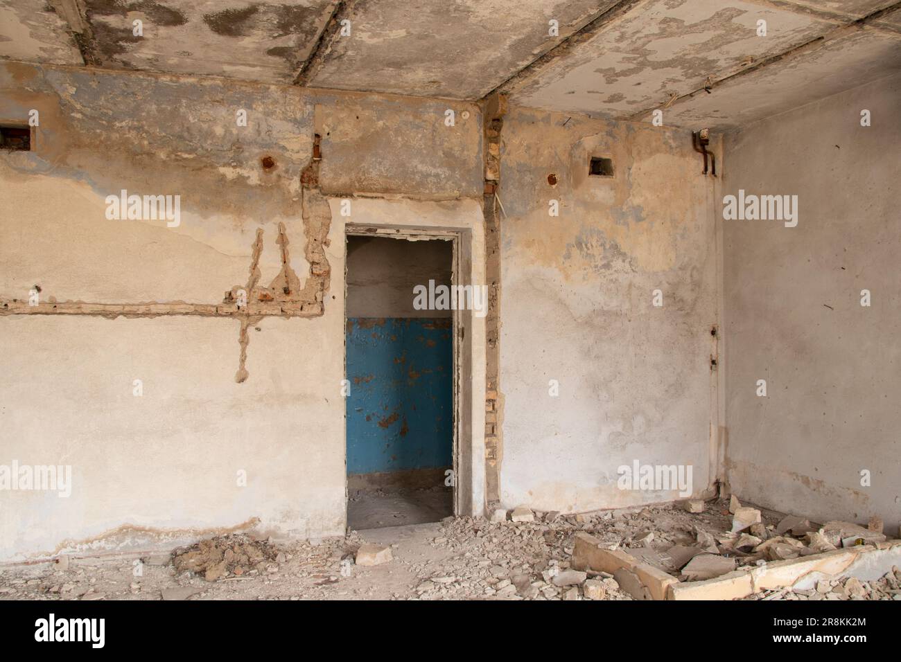 old abandoned unfinished building, abandoned house Stock Photo - Alamy