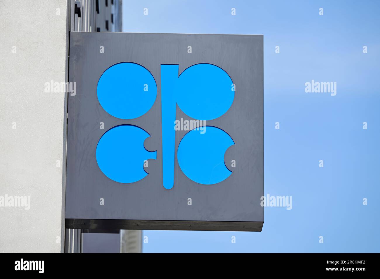 Opec logo hi-res stock photography and images - Alamy