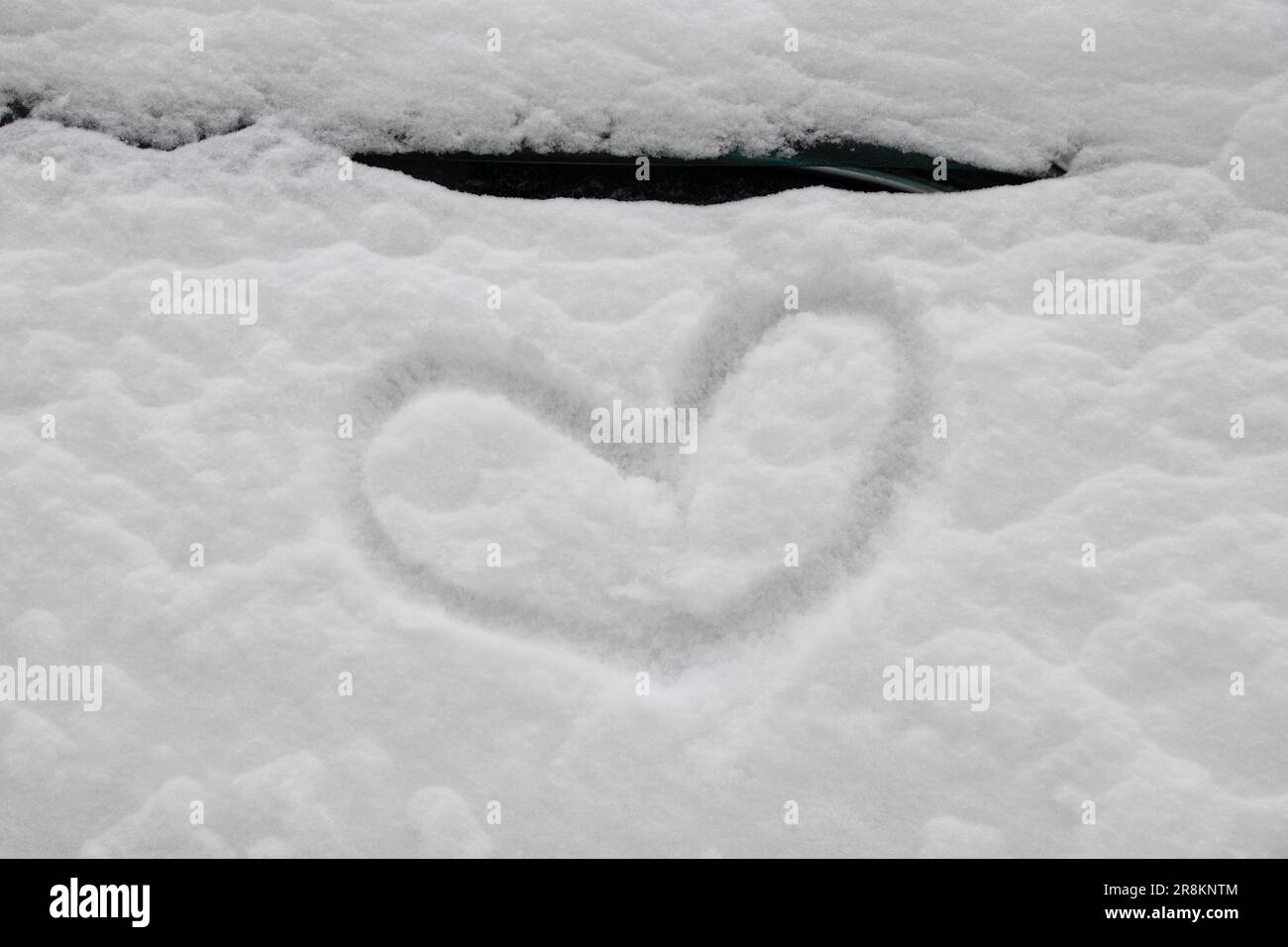 Car heart on window hi-res stock photography and images - Alamy