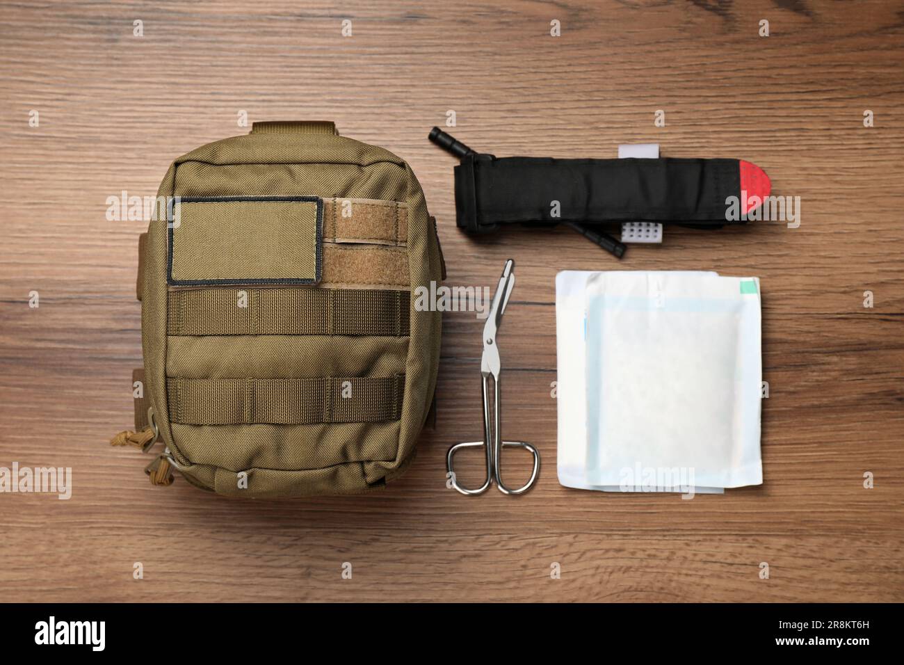 Military medical pouch hi-res stock photography and images - Alamy
