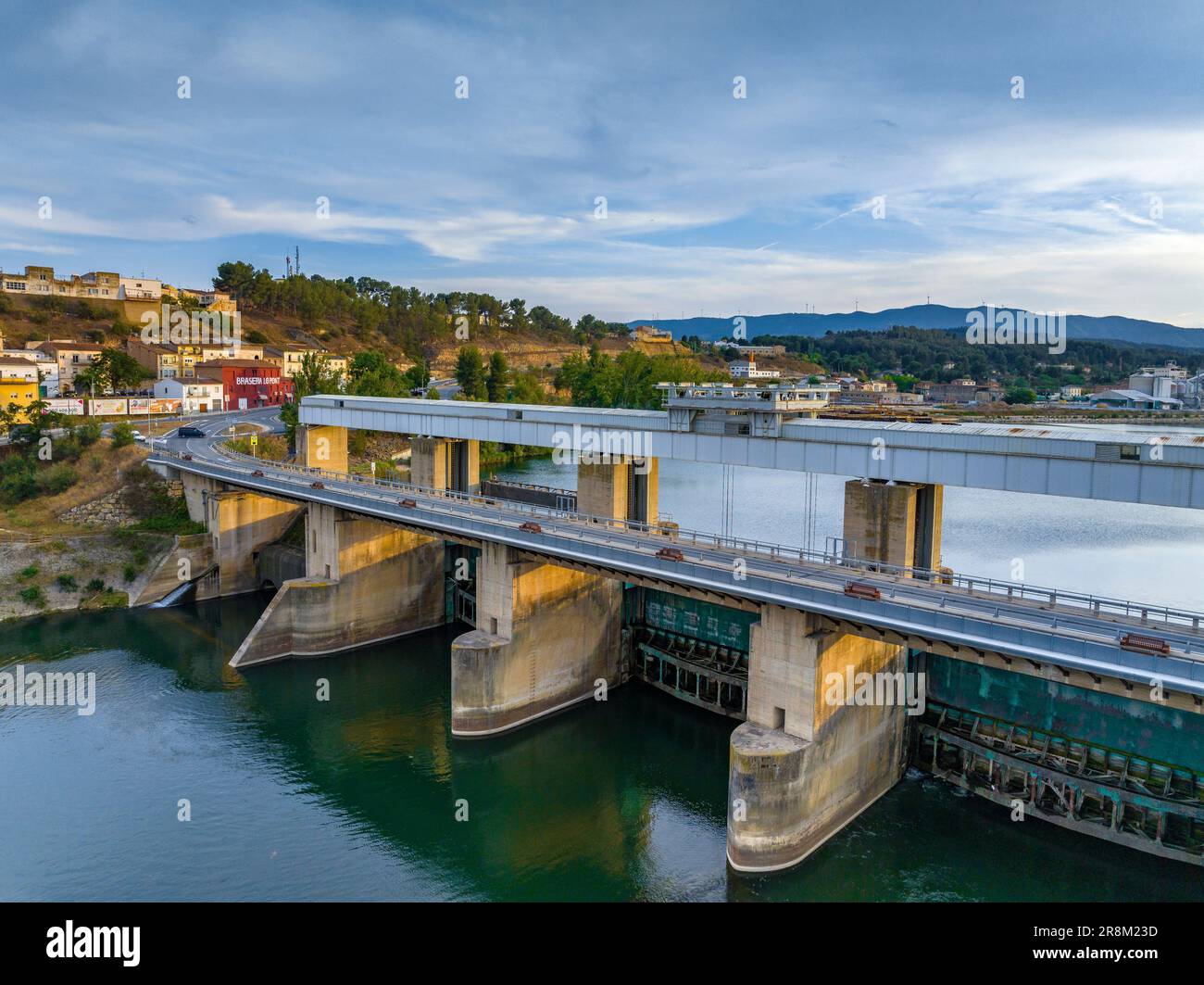 Ebro barrage hi-res stock photography and images - Alamy