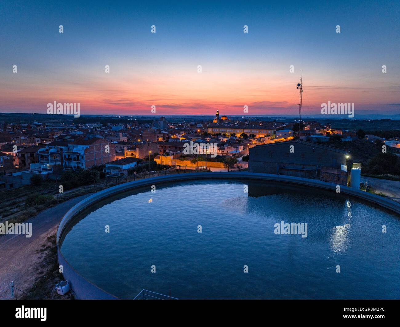 Dron crepúsculo hi-res stock photography and images - Alamy