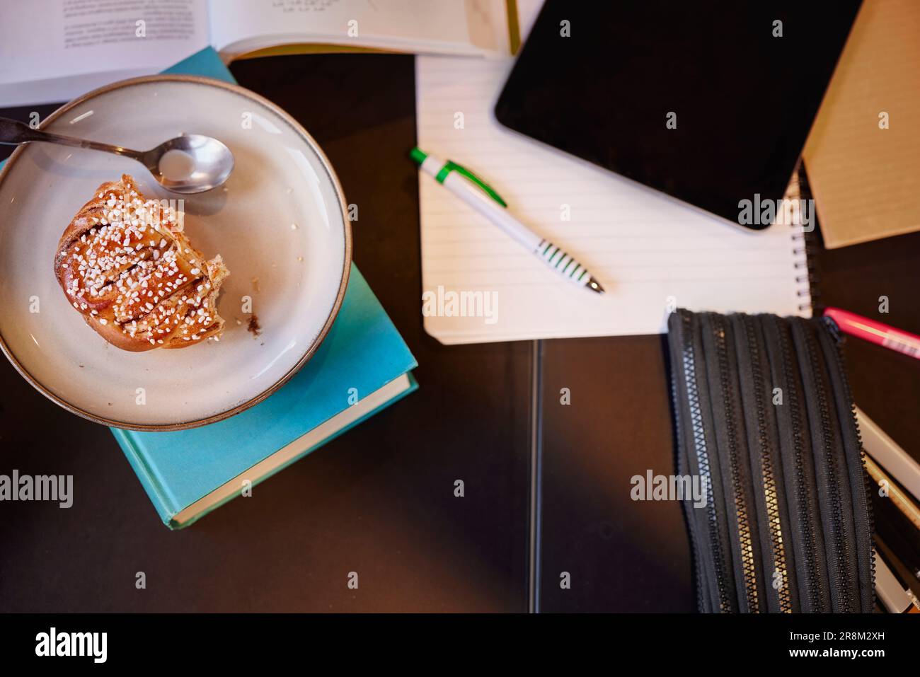 Digital study materials hi-res stock photography and images - Alamy