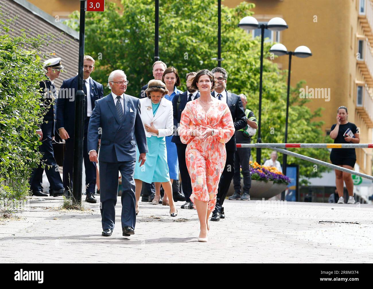King Carl XVI Gustaf, County Governor Anna Kinberg Batra and Queen ...