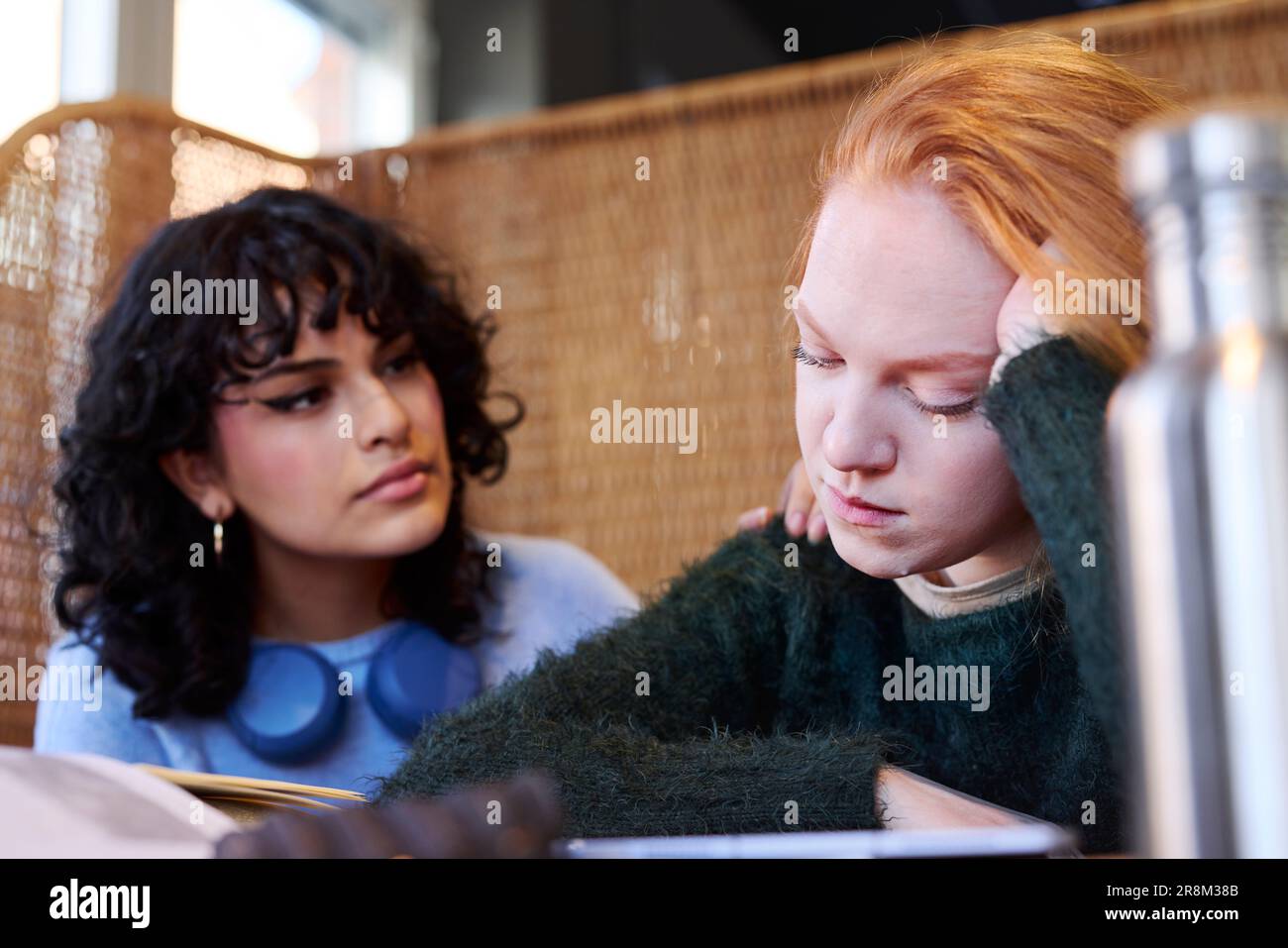 Bond to one person hi-res stock photography and images - Alamy