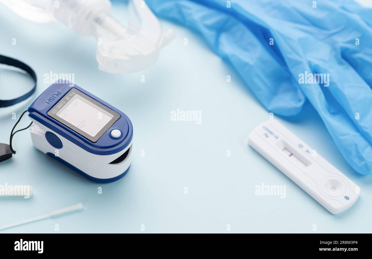 Medical kit for the prevention and treatment of coronavirus. Mask, test ...