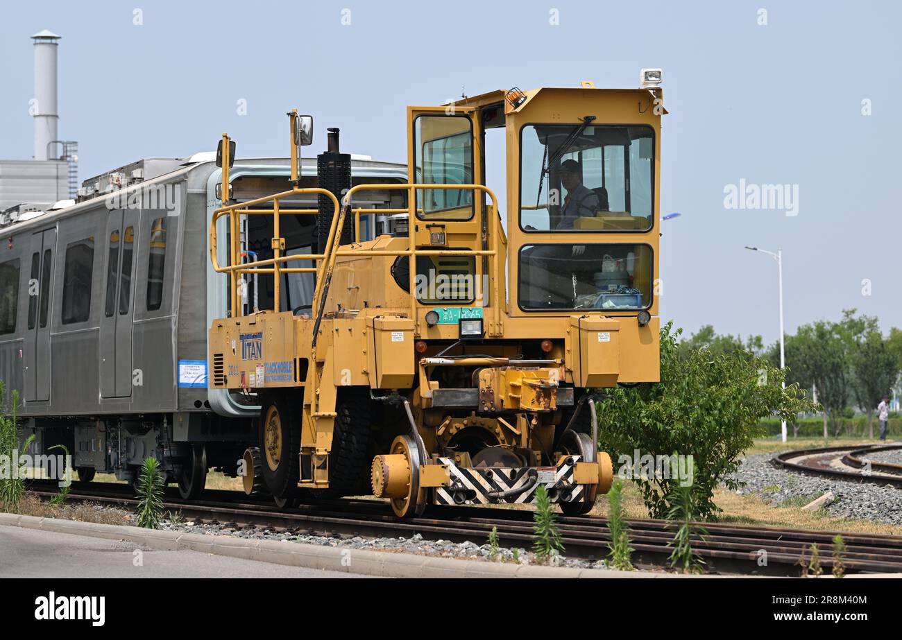 Rail vehicle manufacturing hi-res stock photography and images - Alamy