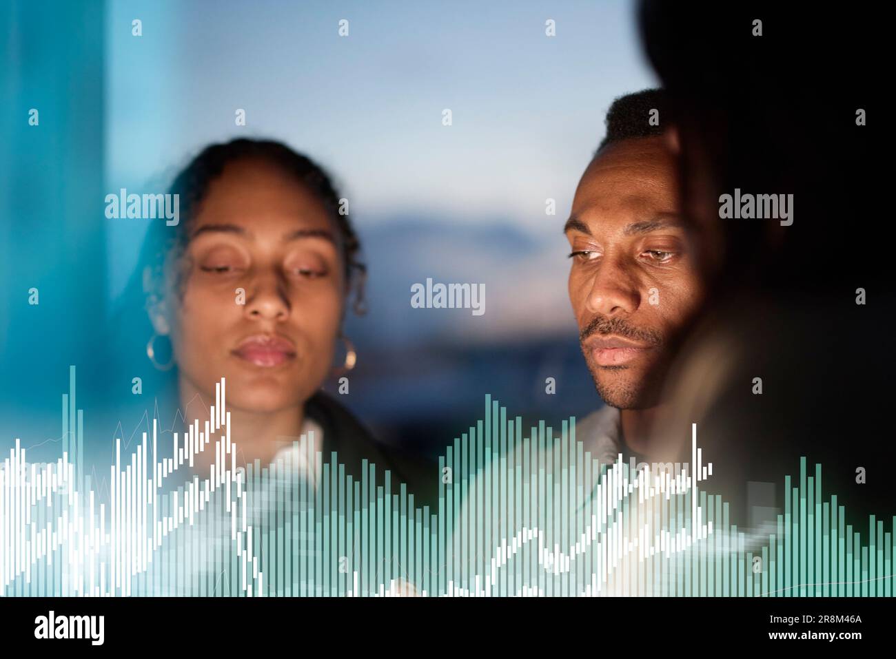 People looking chart hi-res stock photography and images - Alamy