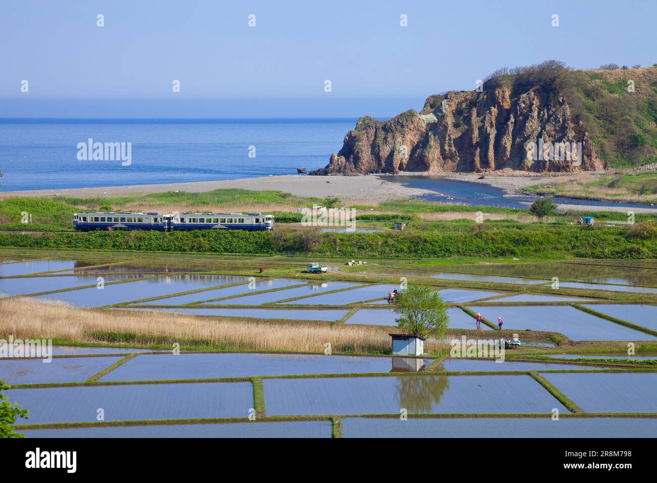 Japan gono train hi-res stock photography and images - Alamy