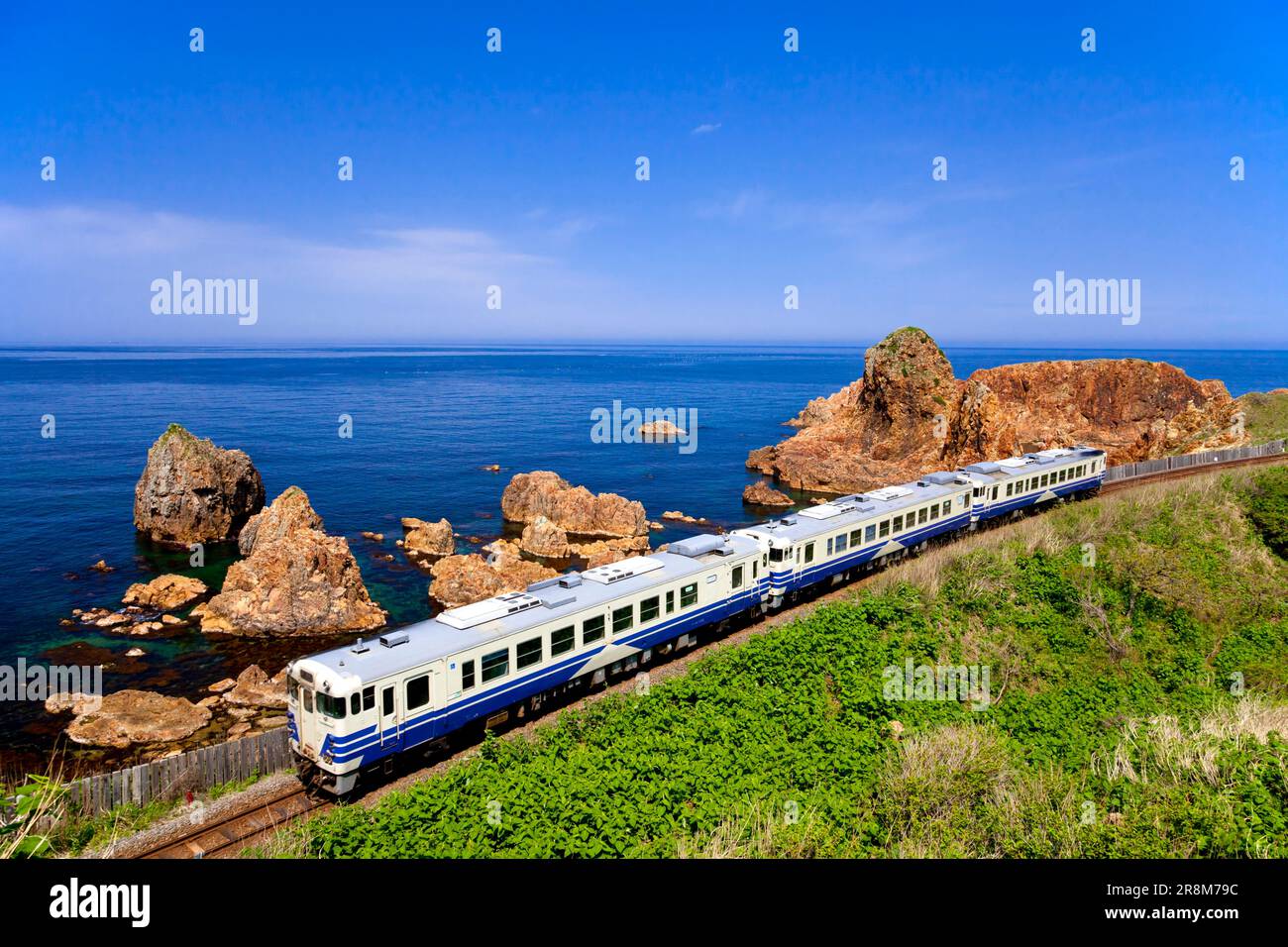 Japan gono train hi-res stock photography and images - Alamy