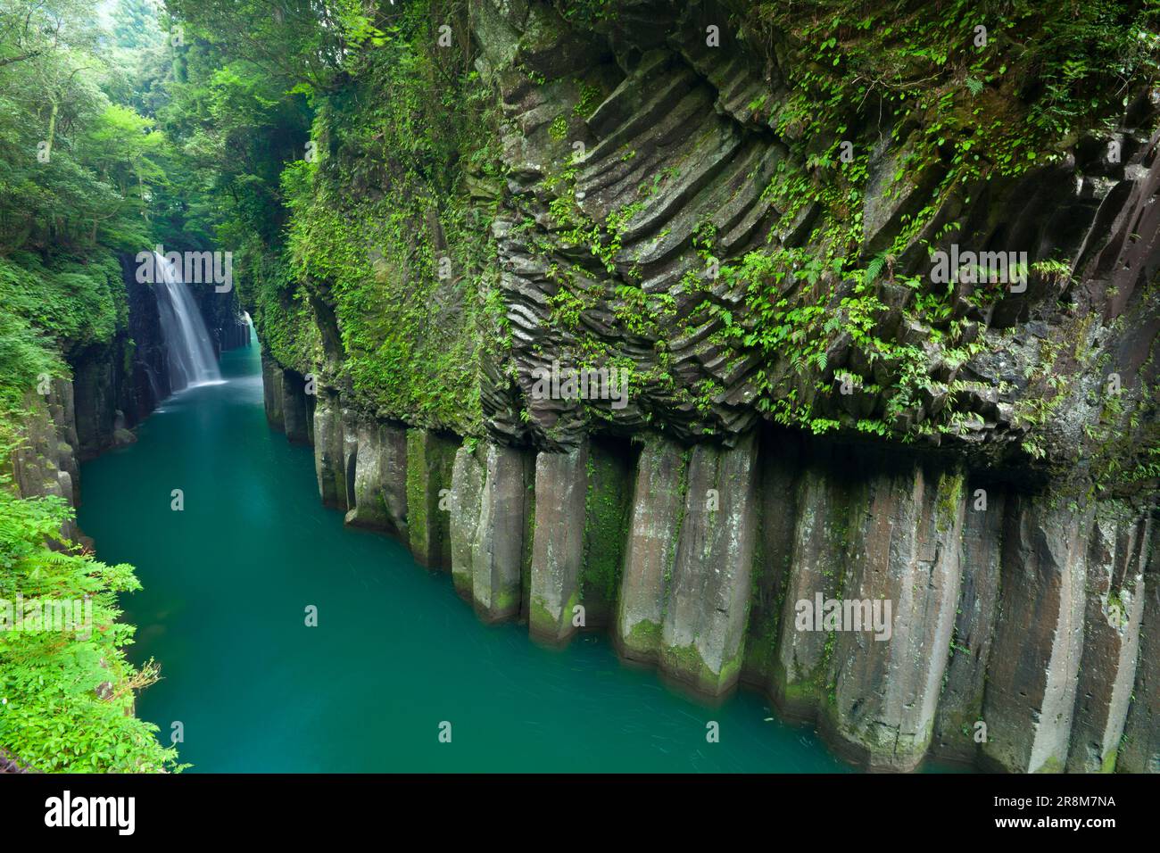 Manai no taki waterfall, Takachiho Gorge Stock Photo - Alamy