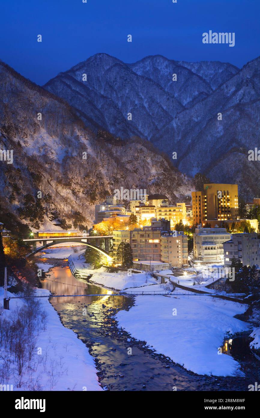 Night view of Unazuki Onsen Stock Photo - Alamy