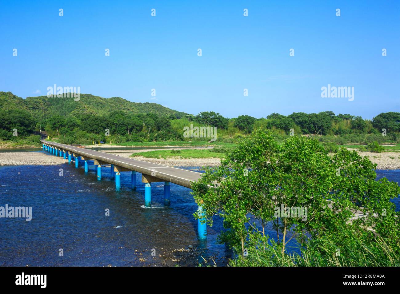 Shimanto river and Sadano Chinkabashi Stock Photo - Alamy