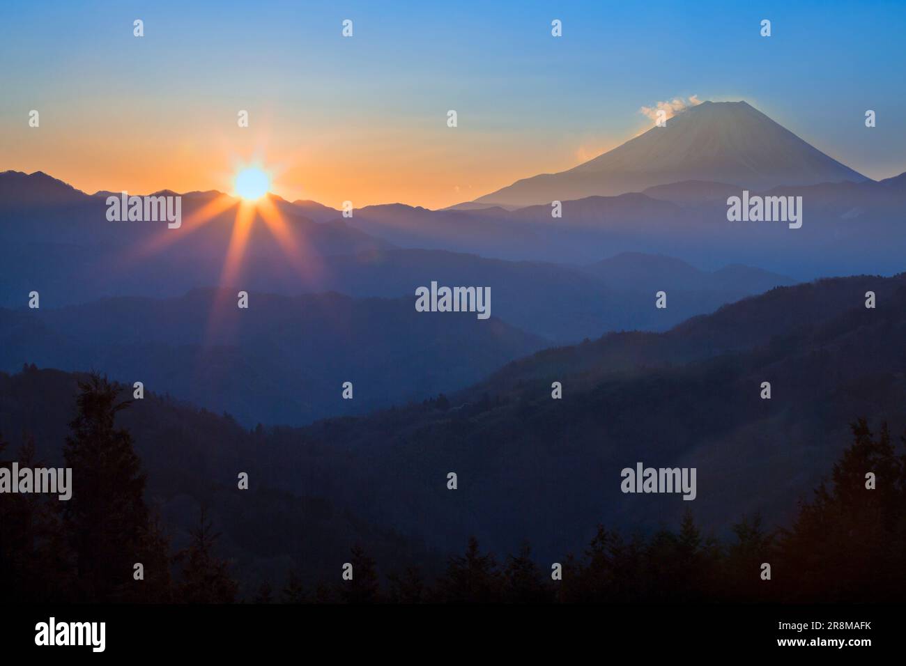 Sunrise at the Mount Fuji Stock Photo - Alamy