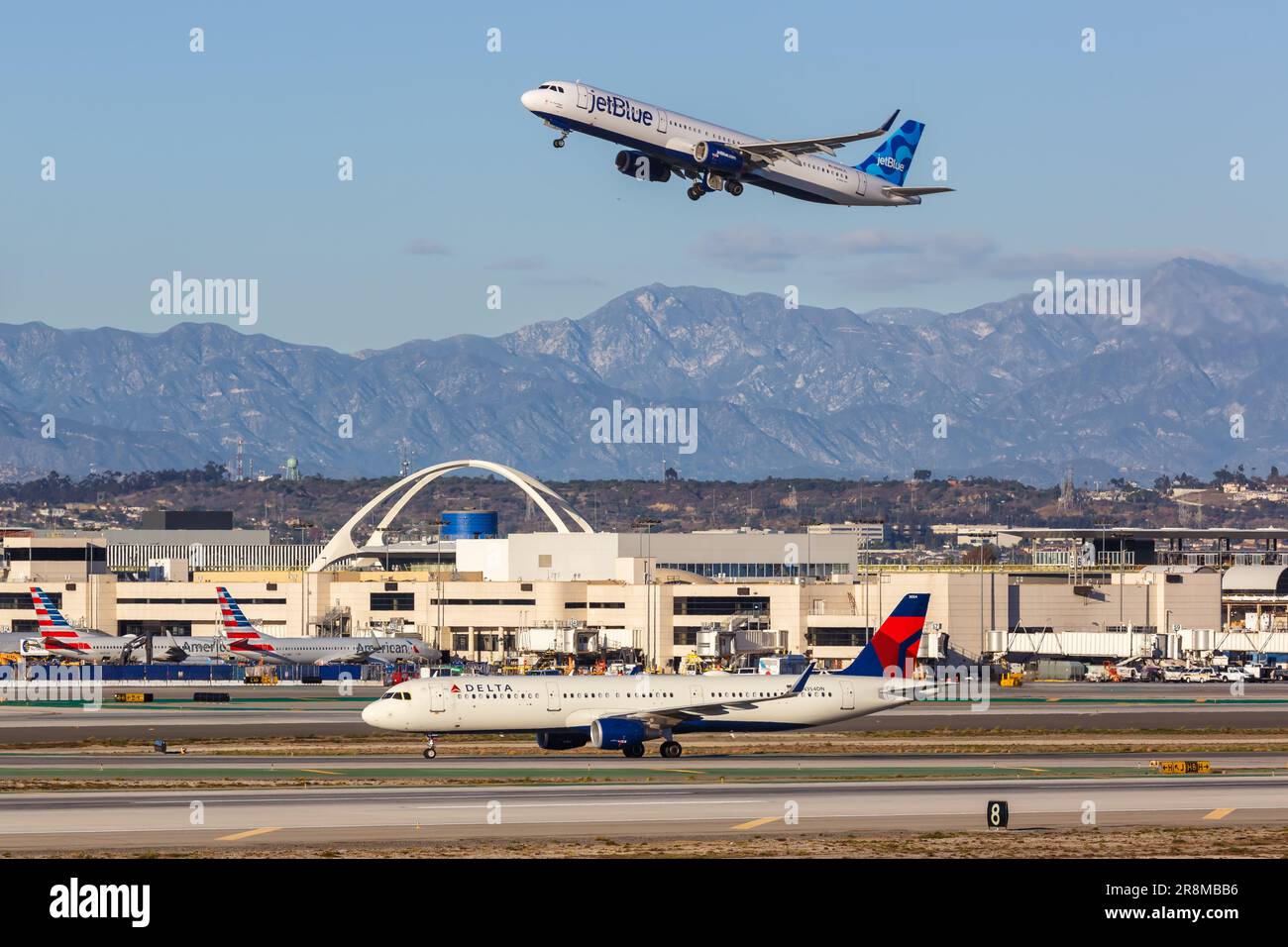 Los Angeles, United States - November 3, 2022: Delta Air Lines and ...