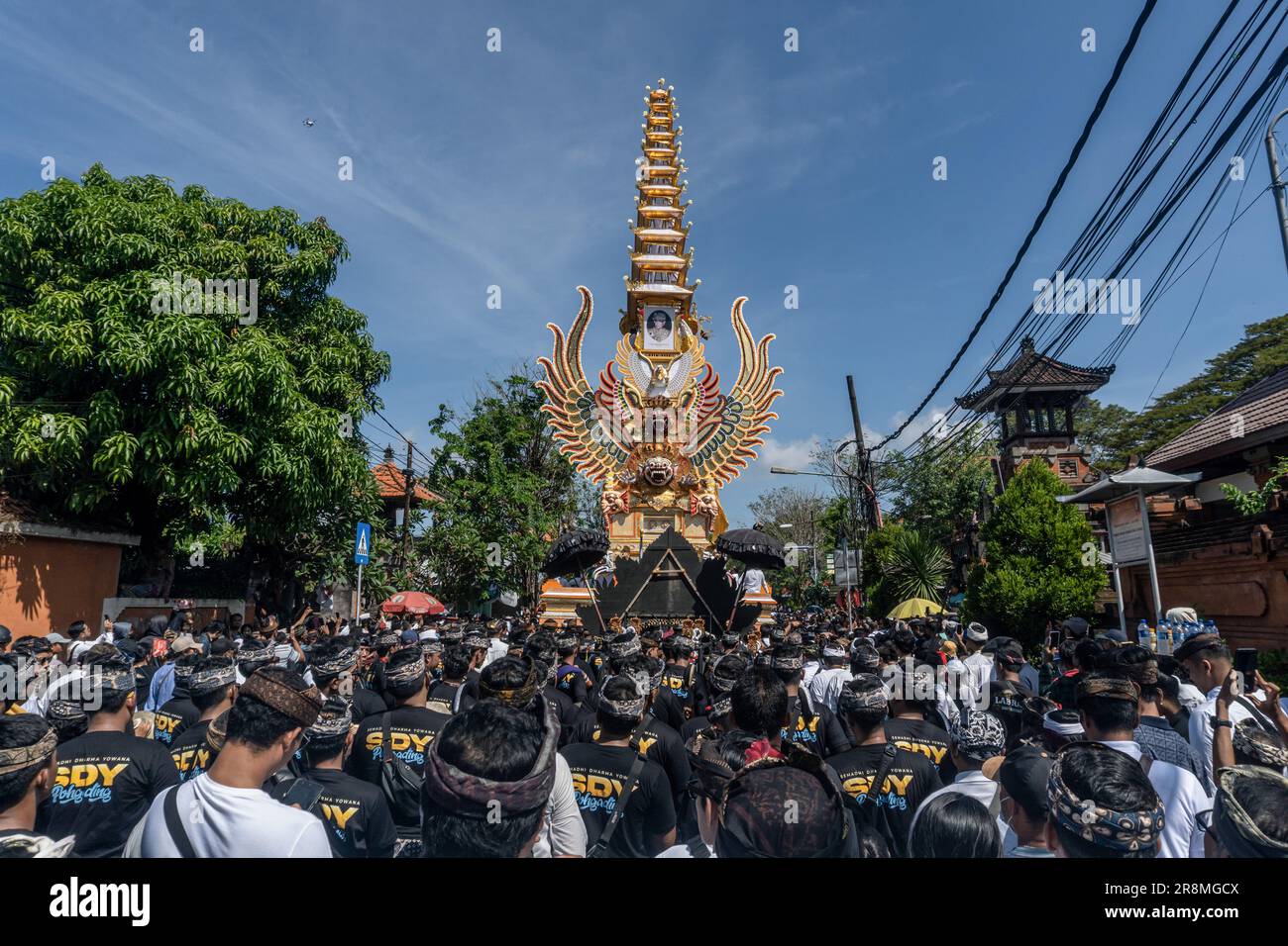 Denpasar, Indonesia. 21st June, 2023. People march to accompany the ...