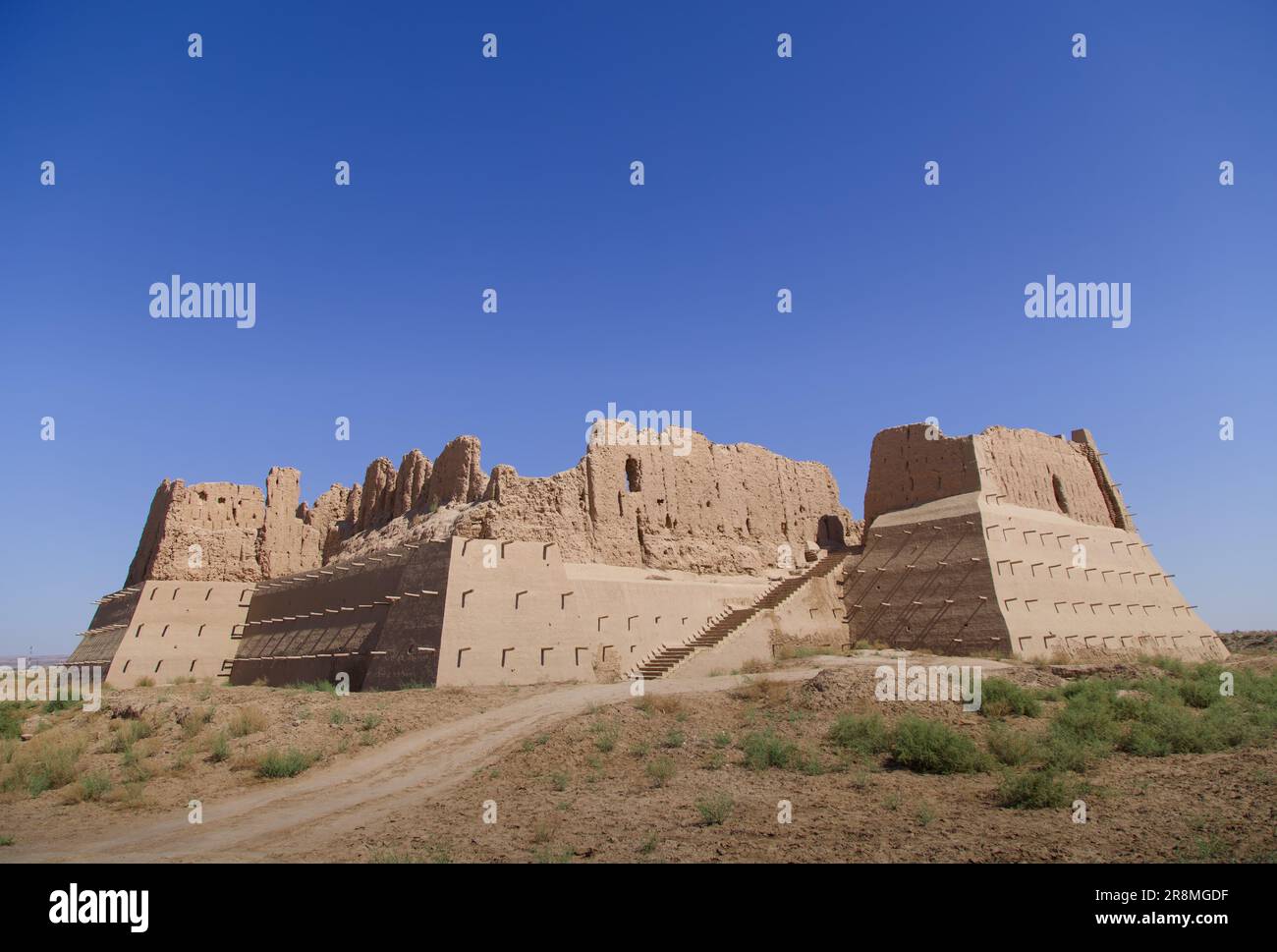 Uzbek desert culture hi-res stock photography and images - Alamy