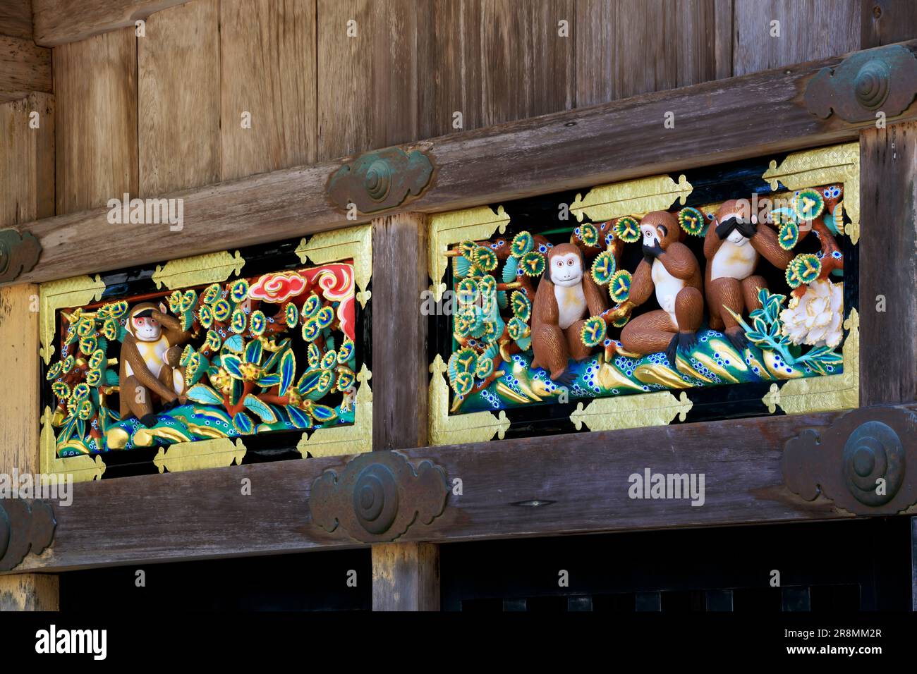 Three monkeys at Nikko Toshogu Stock Photo - Alamy