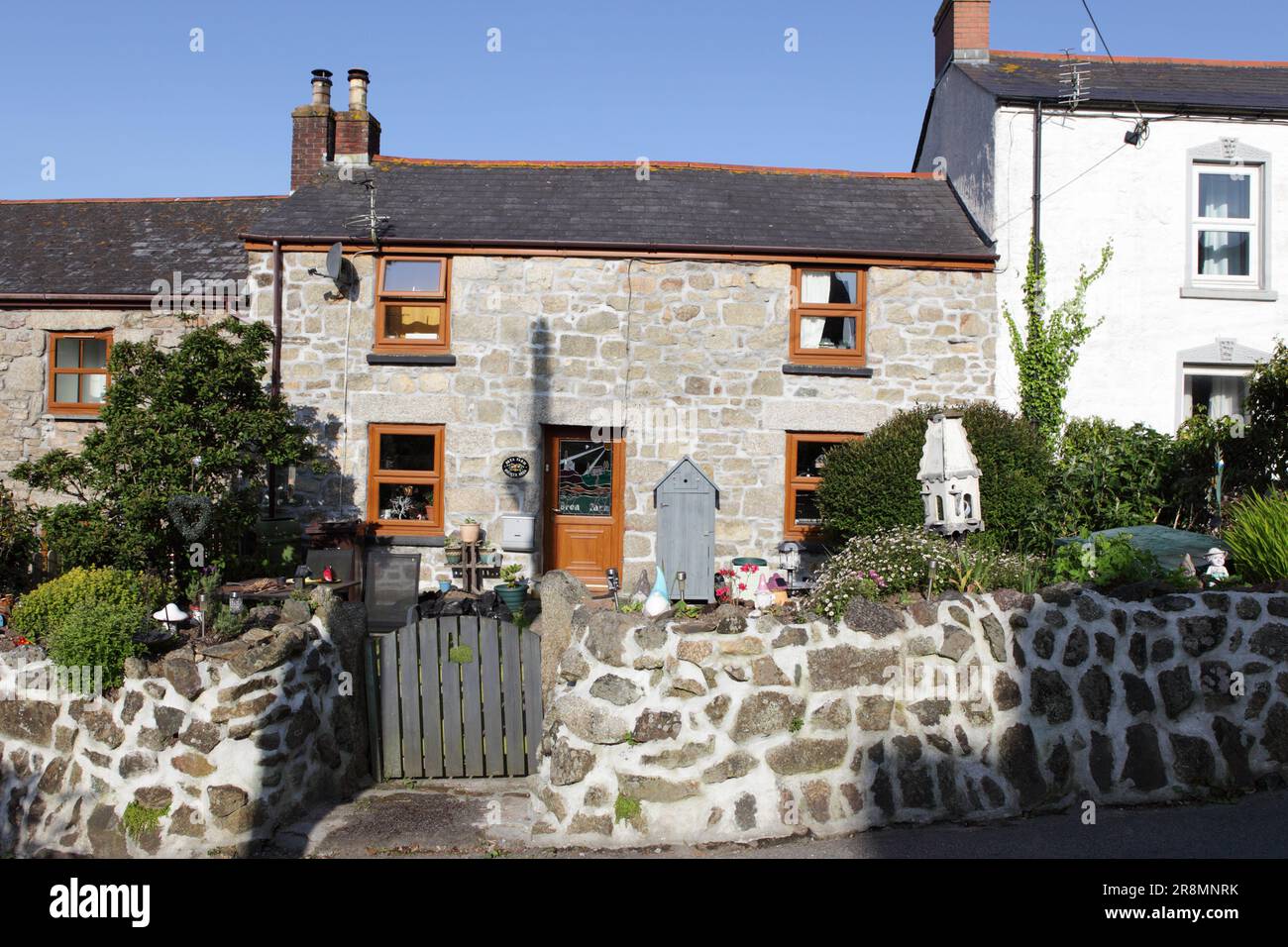 A simple Cornish cottage, located in the delightful village of Brea in ...
