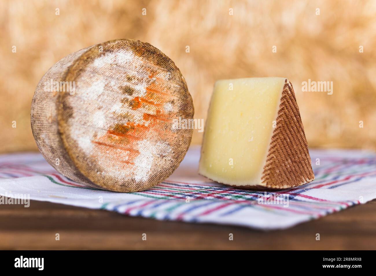 Whole head ripe country hi-res stock photography and images - Alamy