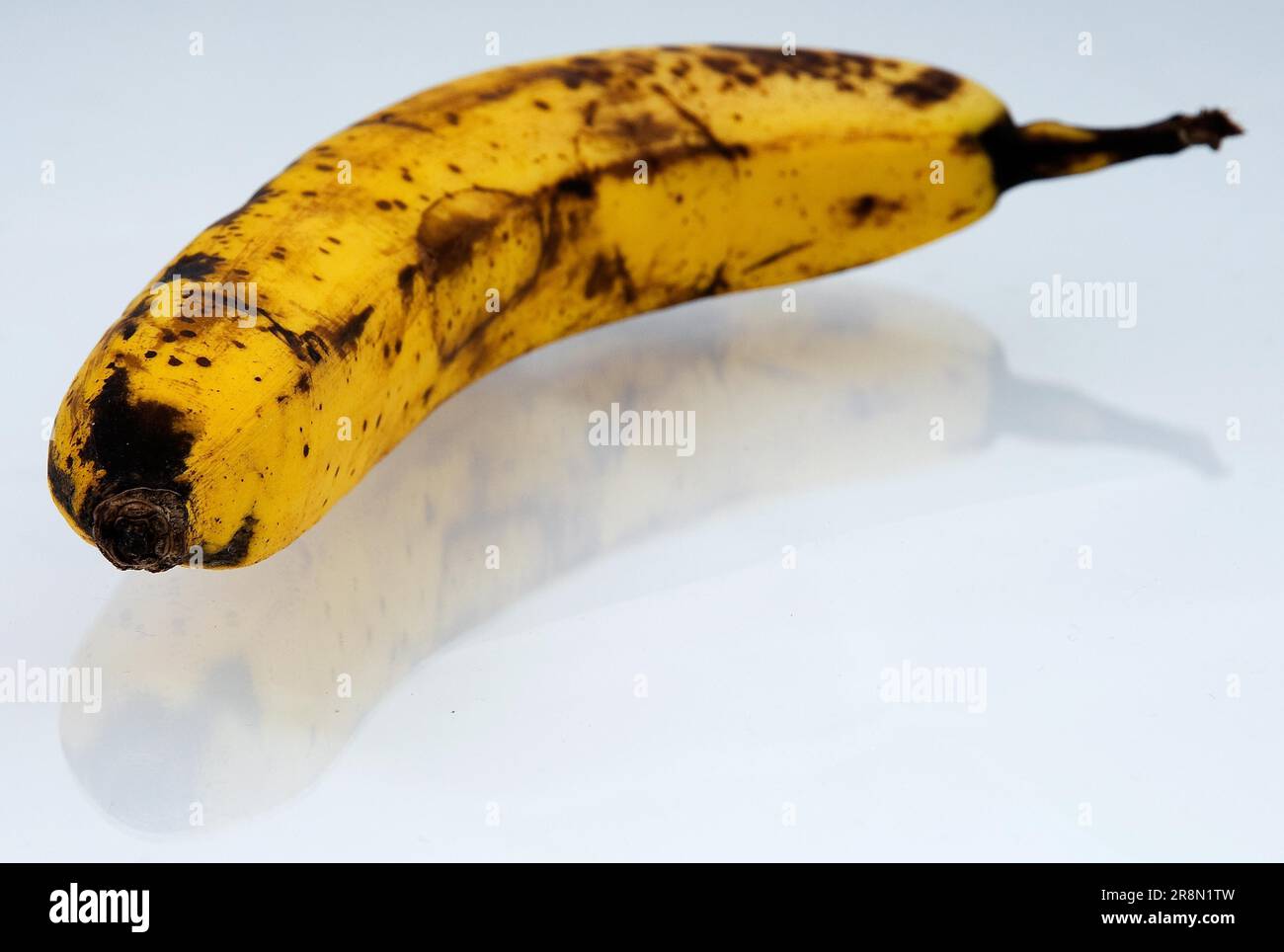 Old banana hi-res stock photography and images - Alamy