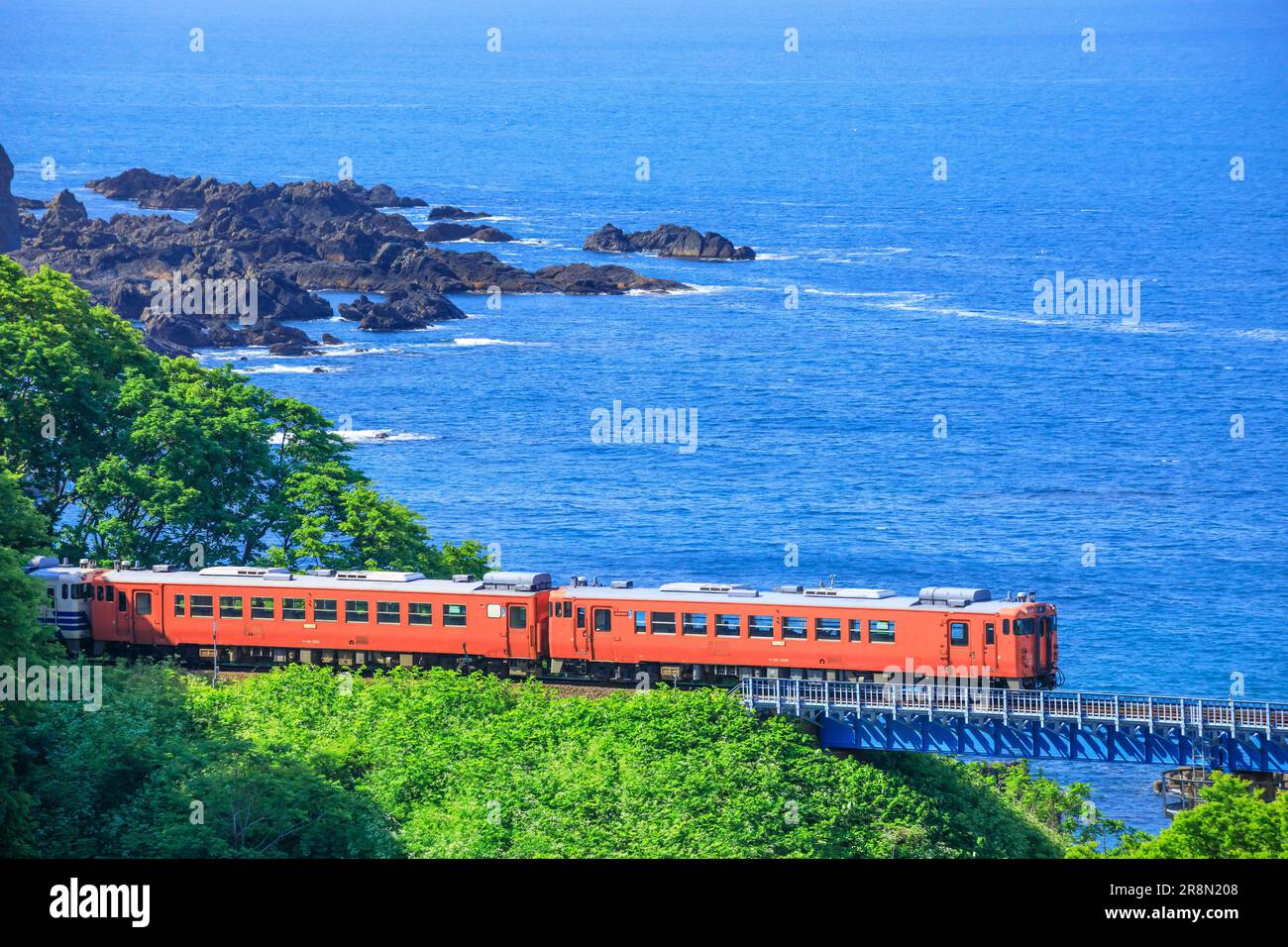 Japan gono train hi-res stock photography and images - Alamy