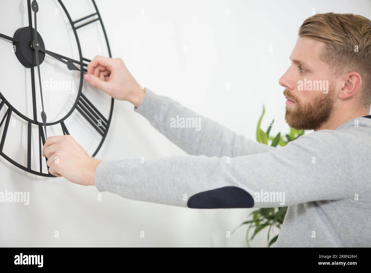 Changing schedule hi-res stock photography and images - Alamy