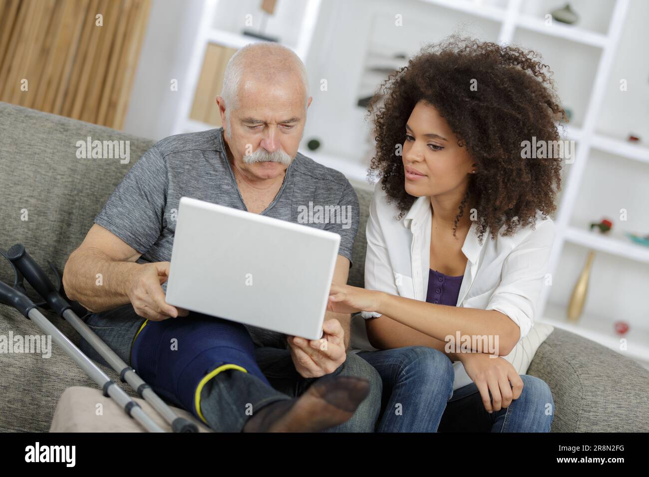 Generational teaching hi-res stock photography and images - Alamy