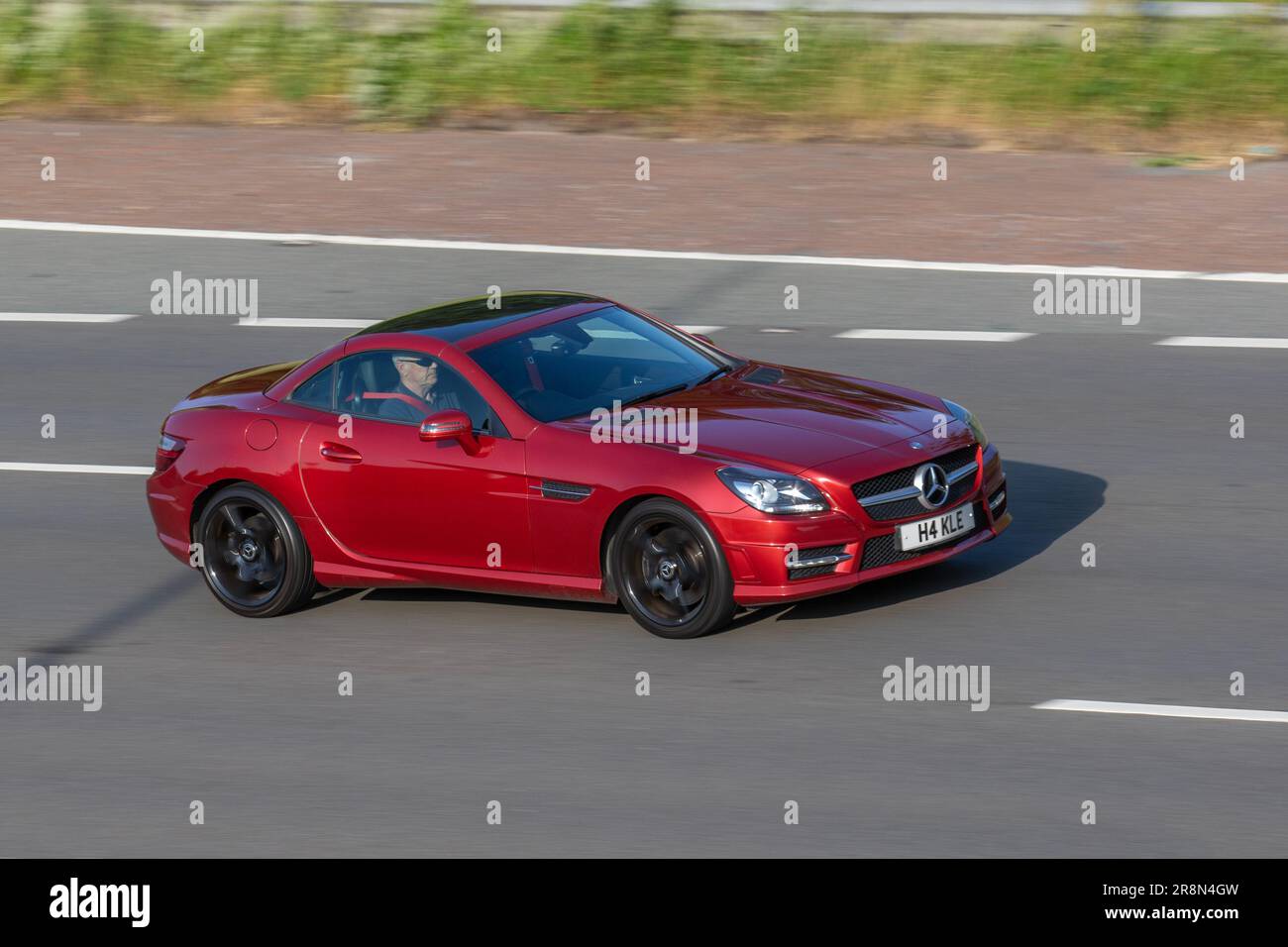 Mercedes benz slk car hi-res stock photography and images - Alamy