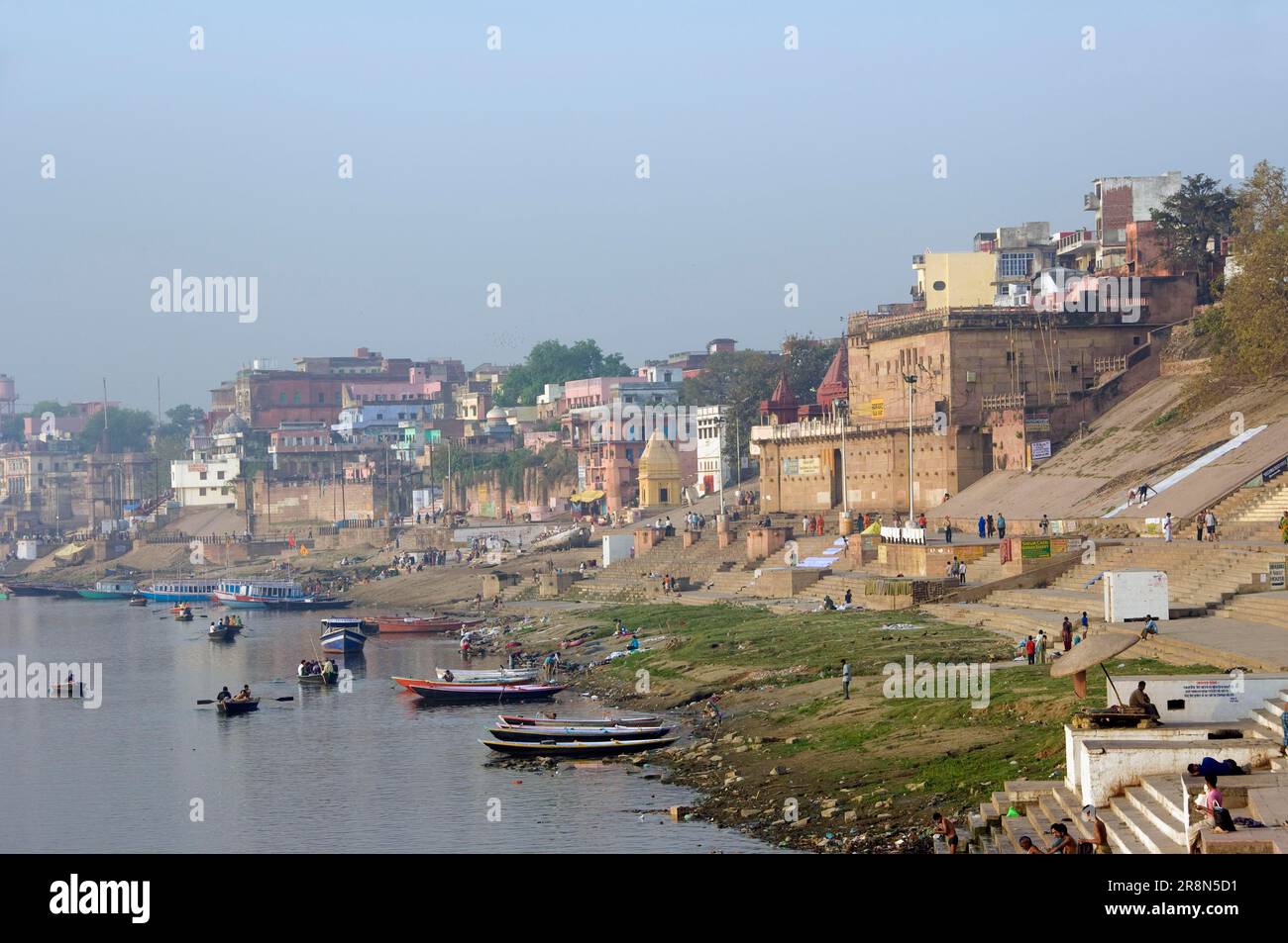 Raja Ghat, River Ganges, Varanasi, Benares, Uttar Pradesh, India Stock ...