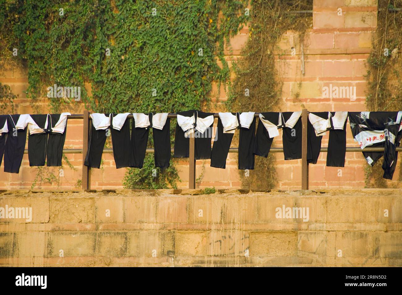 Dry geography hi-res stock photography and images - Alamy