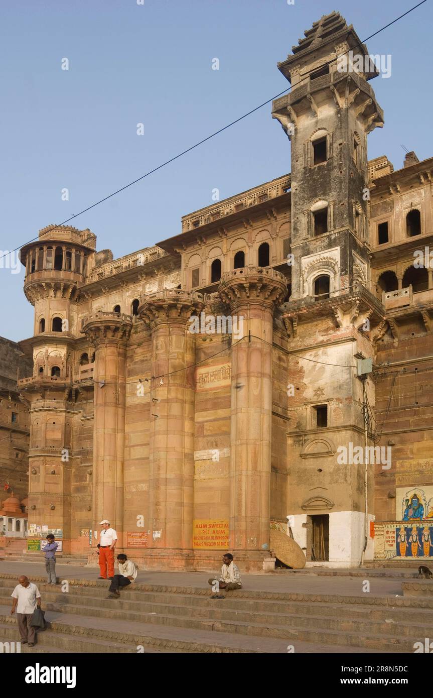 Former palace at a ghat, Varanasi, Benares, Uttar Pradesh, India Stock Photo - Alamy