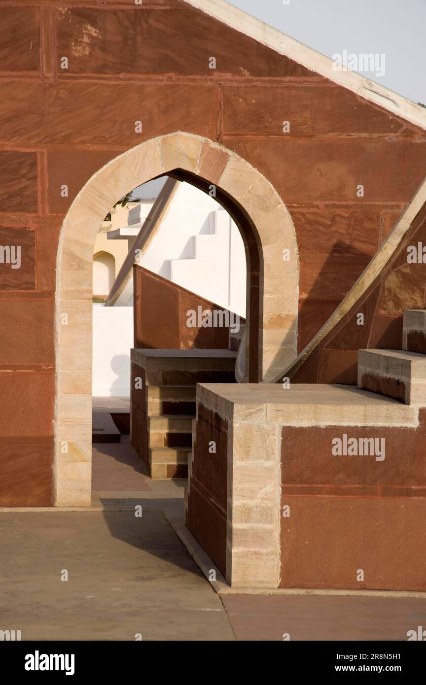 Laghu Samrat Yantra, Jantar Mantar, Jai Singh II Observatory, Jaipur ...