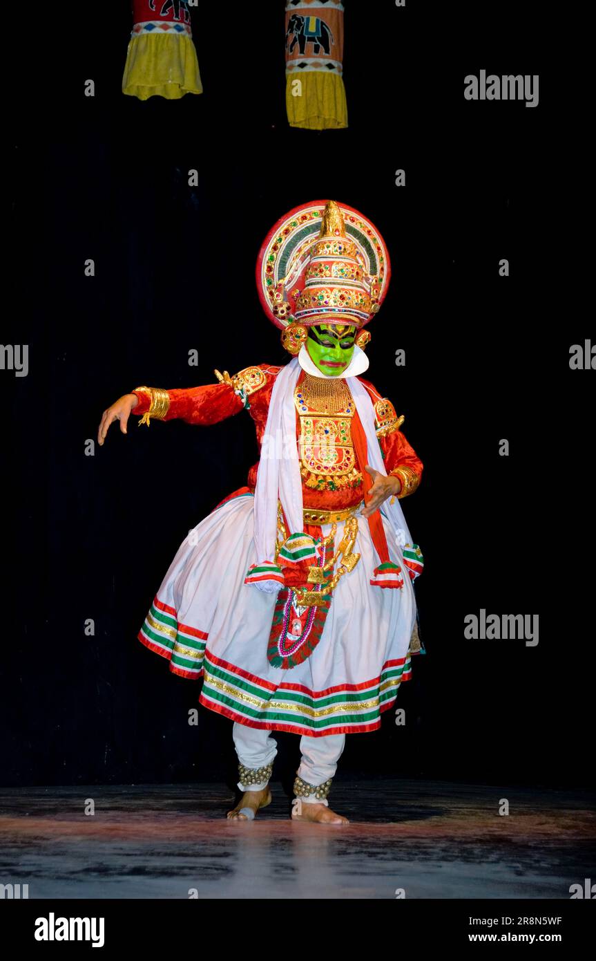 Dancers in traditional dress, folklore event, Delhi, India Stock Photo ...