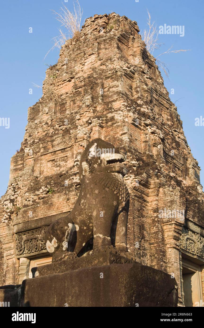 Lions guard the stairway to the upper terrace, Eastern Mebon Temple ...