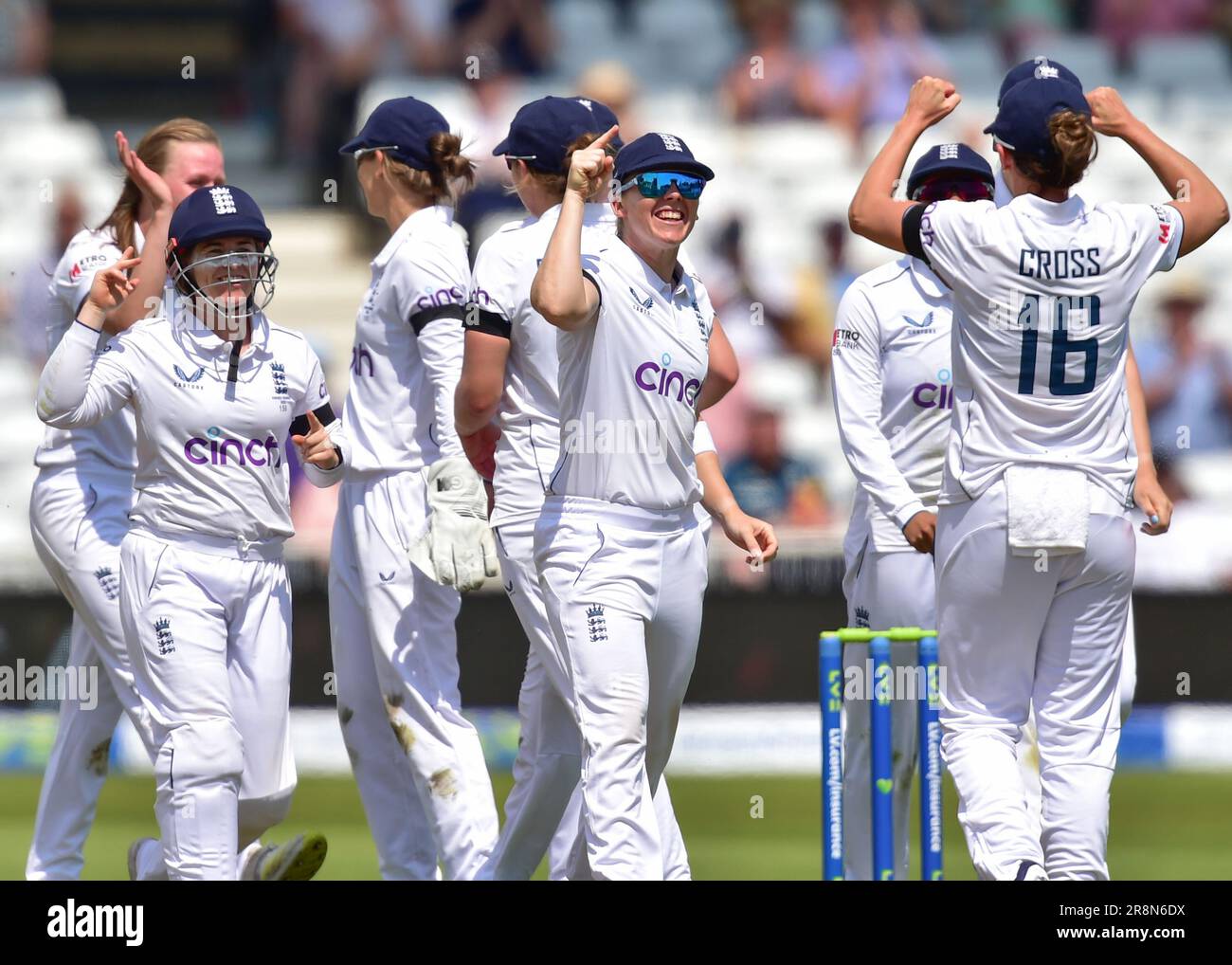 Inspirational women cricket players hi-res stock photography and images ...