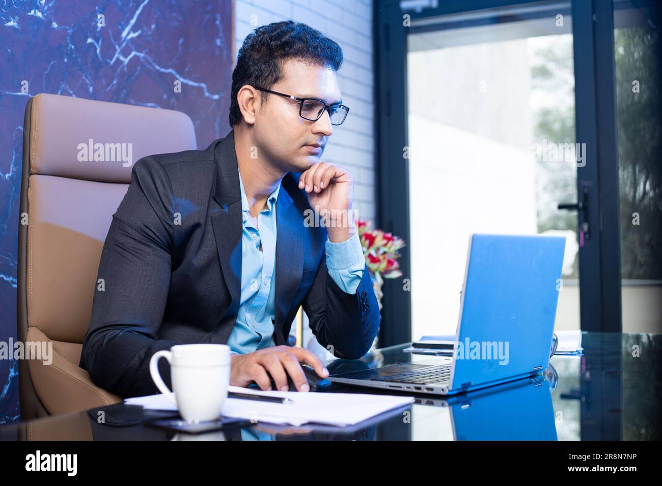 Indian businessman laptop working hi-res stock photography and images ...
