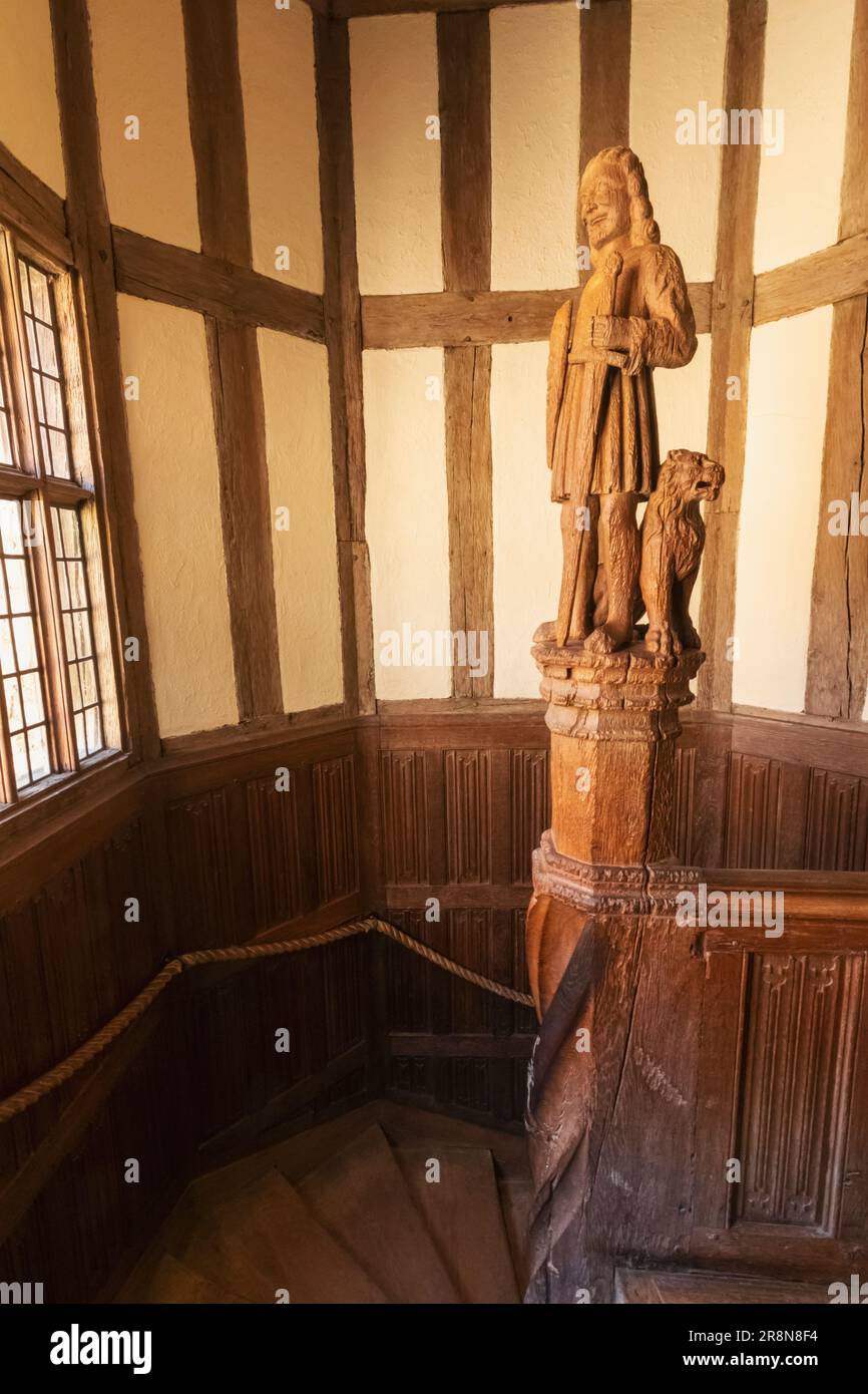 England, Kent, Maidstone, Leeds Castle, Wood Panelled Staircase Stock ...