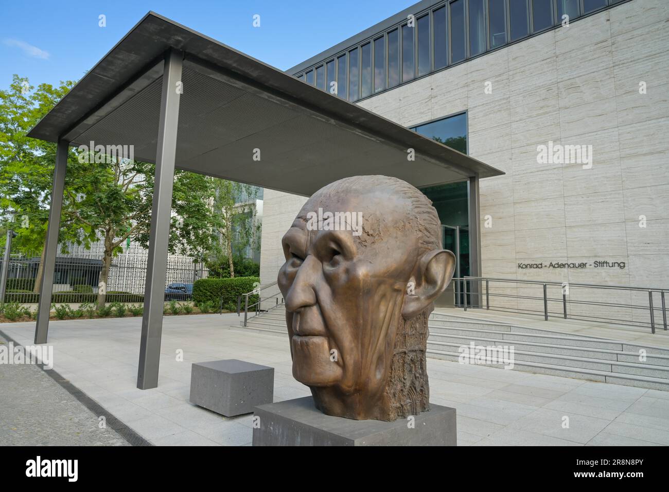 Adenauer head sculpture by Hubertus von Pilgrim, Konrad Adenauer ...