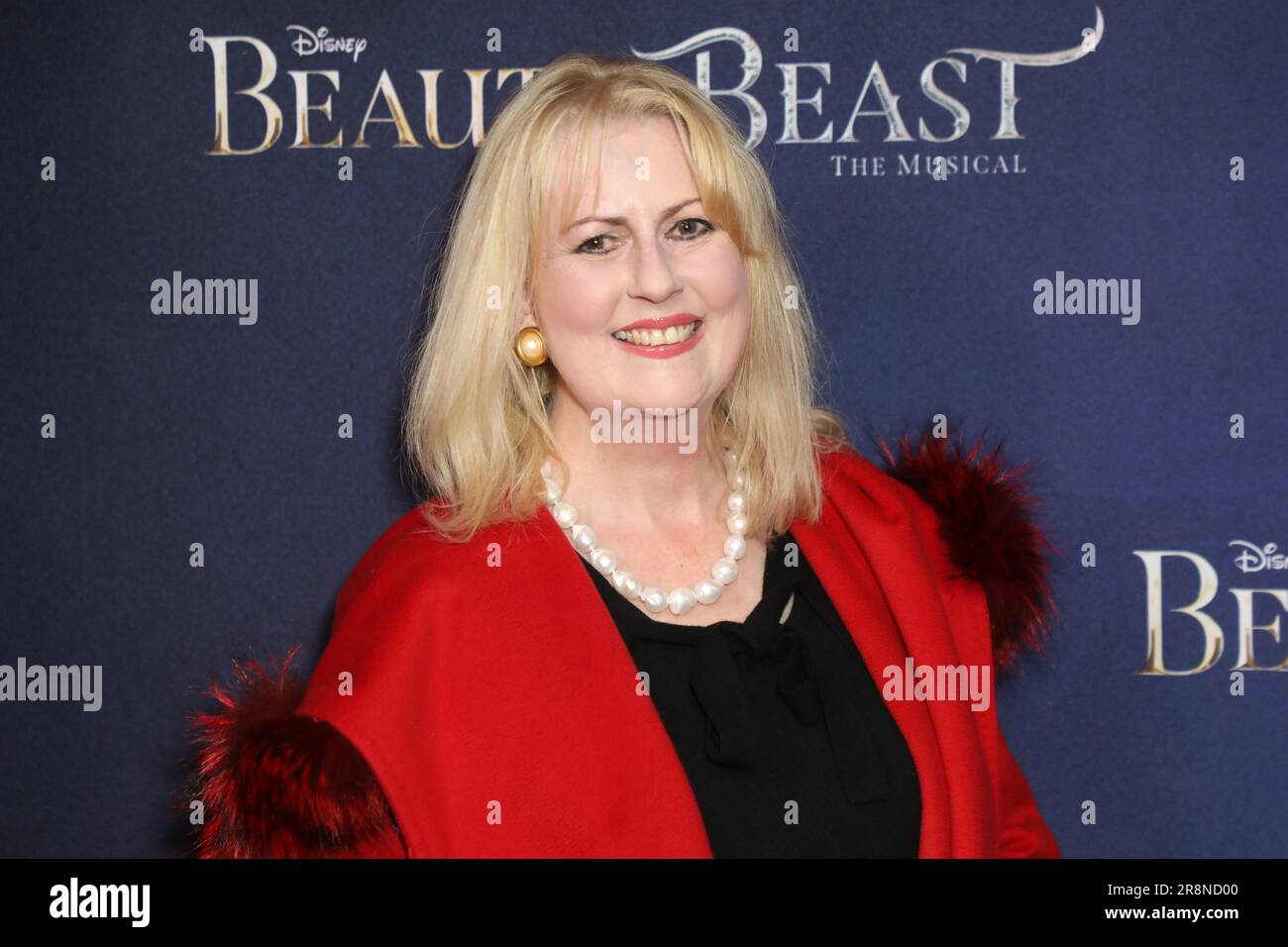 Patti pink cake hi-res stock photography and images - Alamy