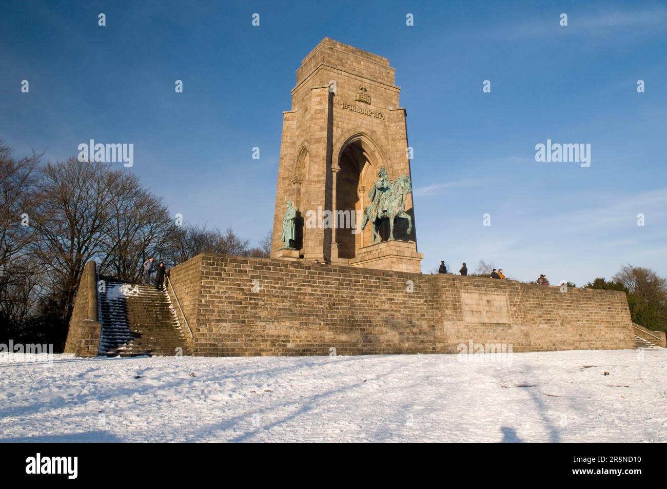 Kaiser Wilhelm Monument, Kaiser Wilhelm equestrian statue and Graf von ...