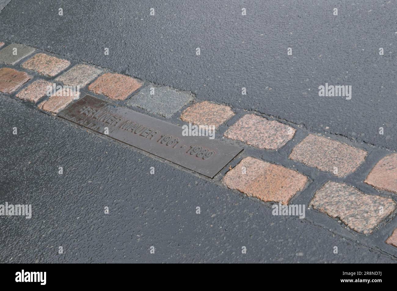Memorial plaque, Berlin, Former course of the Wall, Berlin, Germany ...
